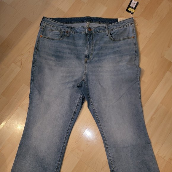 Universal Thread | Jeans | Ankle Bootcut Jeans With Frayed Edge ...